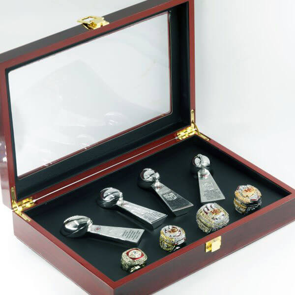 4 Kansas City Chiefs Super Bowl championship ring set with 4 Vince ...